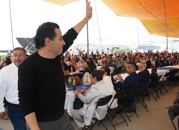 Enrique Vargas en el festejo de las y los profesores de Huixquilucan ...